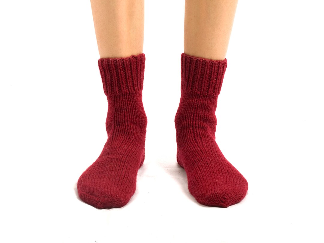 WOOL SOCKS. Men Socks. Hand Knitted Socks. Natural Burgundy Color Wool ...
