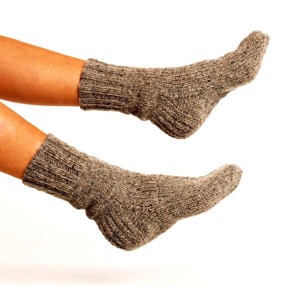 WOMAN WOOL SOCKS "touring Back Roads". Hand Knitted From Natural Grey ...