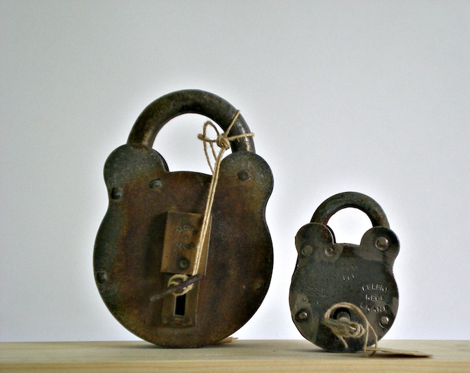 VINTAGE Lock and Key, Industrial Decor, Antique Lock, Steel Metal, Set ...