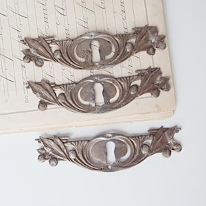 Vintage Key Plates, Keyhole Surrounds, Antique Art Nouveau Escutcheon ...