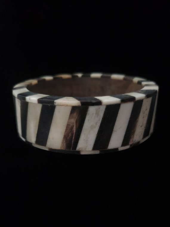 1970s Mosaic Horn Sliced Bangle | 70s Wooden Bracelet… - Gem