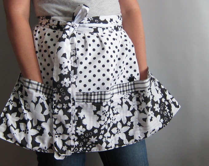 Cafe Apron, Hip Apron, Half Apron With Pockets - Black and White Floral ...