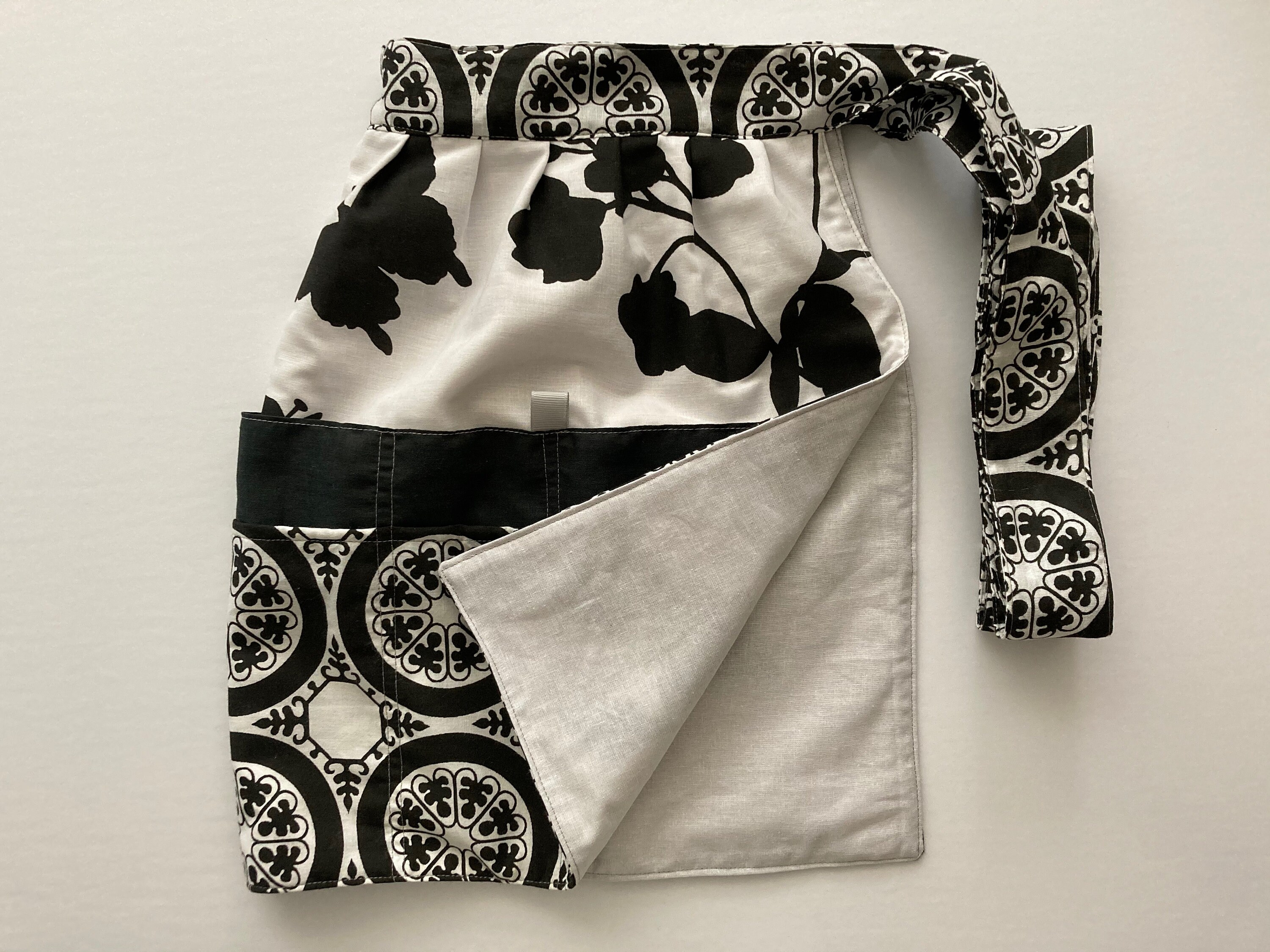 Cafe Apron Hip Apron Half Apron With Pockets Black and - Etsy