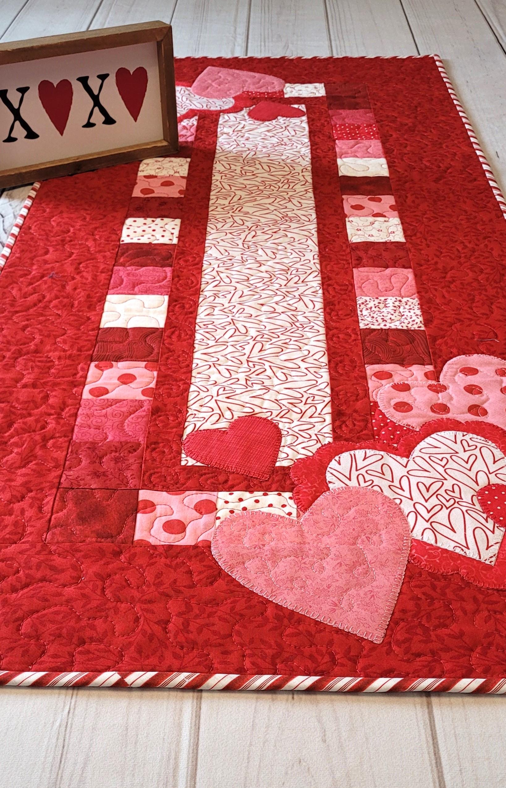 Valentine Heart Quilted Table Runner Pattern, PDF File, Heart Applique ...