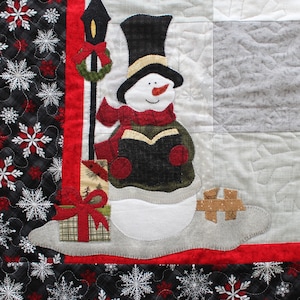 Christmas Table Runner, Snowman Caroling Applique, Flannel 24 1/2" X 48 ...