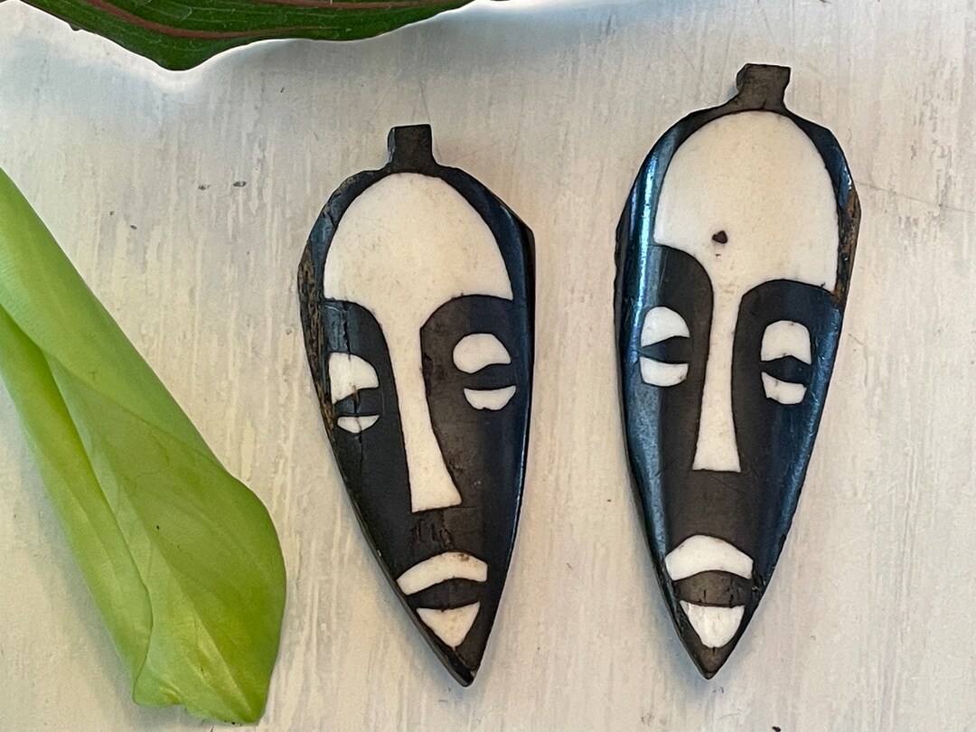 2 African Mask Batik Bone Pendants : African Tribal Jewelry Beads - Etsy