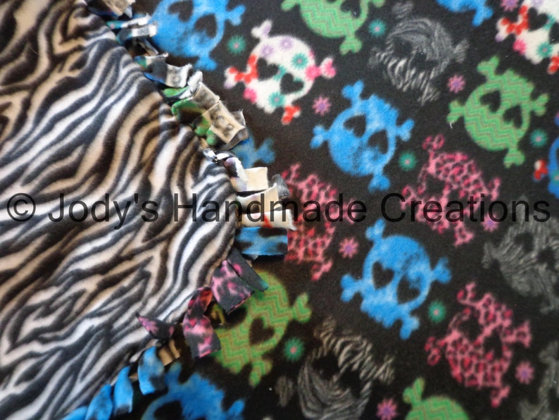Extra Long / Large Handmade Fleece Tied Throw / Blanket - Etsy