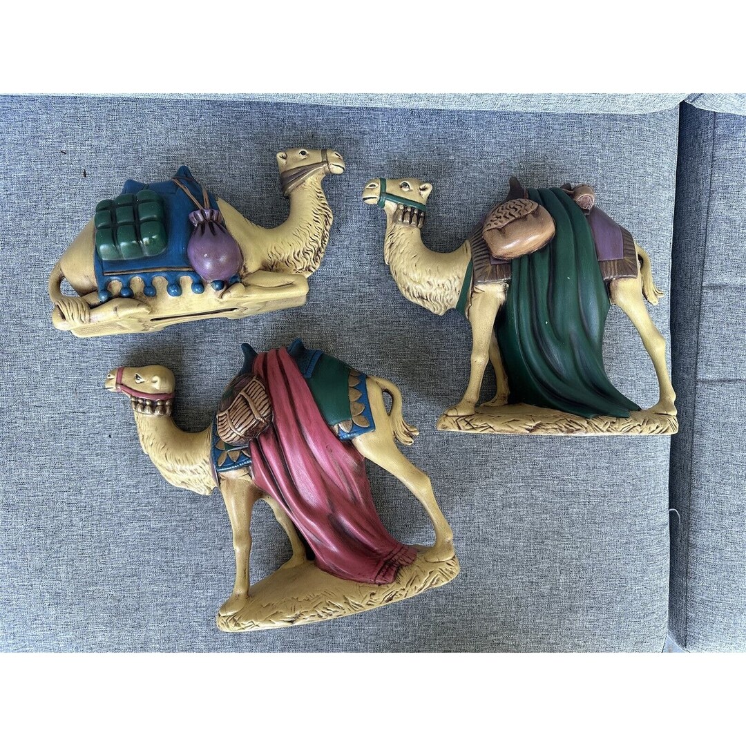 Vintage HOLLAND MOLD Camels Christmas Nativity Figures Set of 3 Large ...