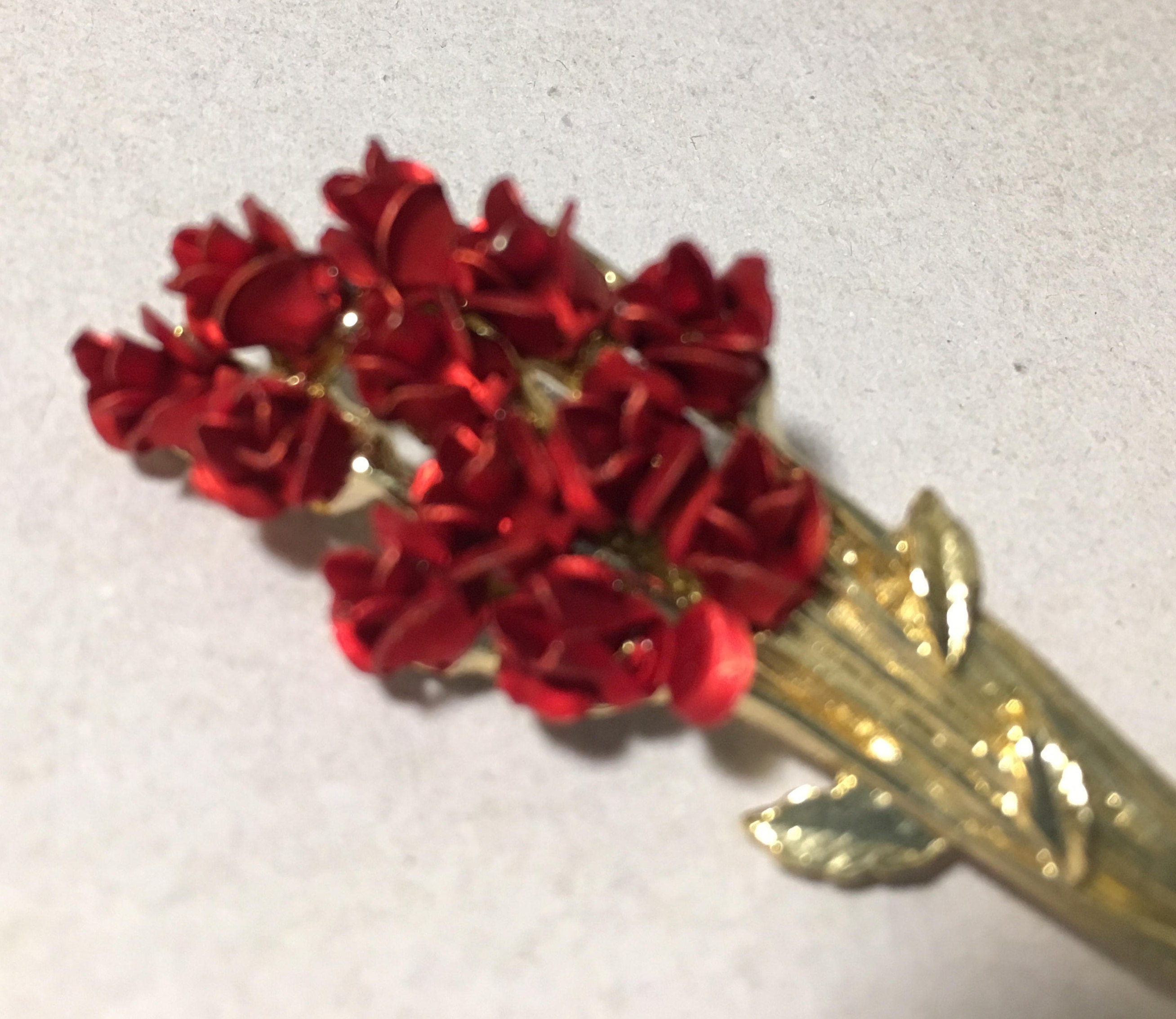 VTG Signed DM 97 Bouquet Dozen Long Stem Red Roses Flower Pin - Etsy