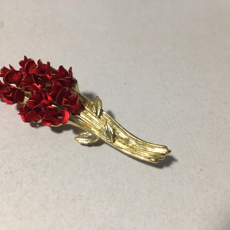 VTG Signed DM 97 Bouquet Dozen Long Stem Red Roses Flower Pin Brooch ...