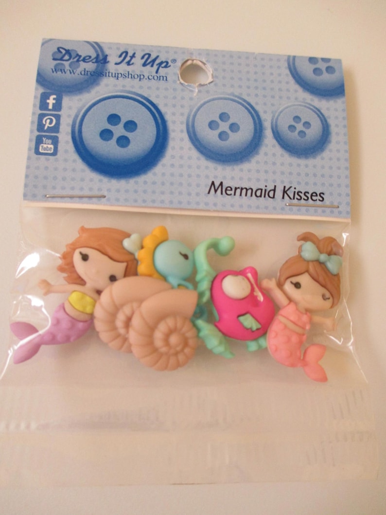 Mermaid Kisses Plastic Buttons: Beach House Decor, Novelty Shank ...