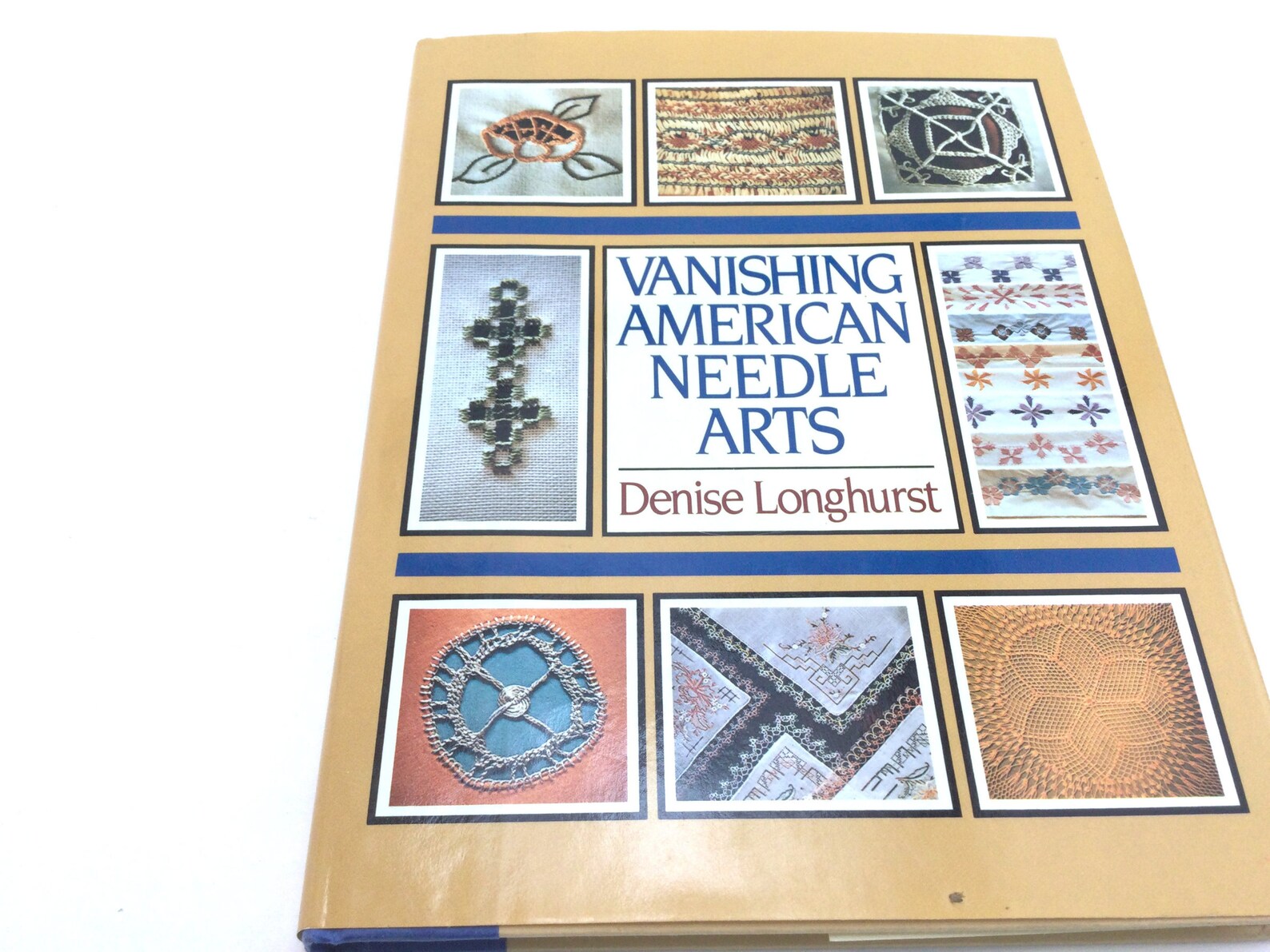 Vanishing American Needle Arts Embroidery Aemilia Ars Lace - Etsy