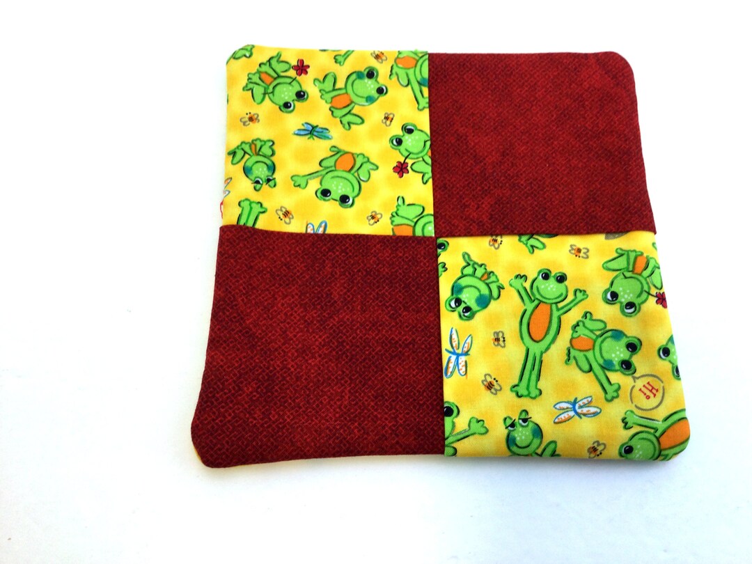 Frog Hot Pad, Pot Holder, Trivet, Mug Rug, Insulated Hot Pad, Casserole ...