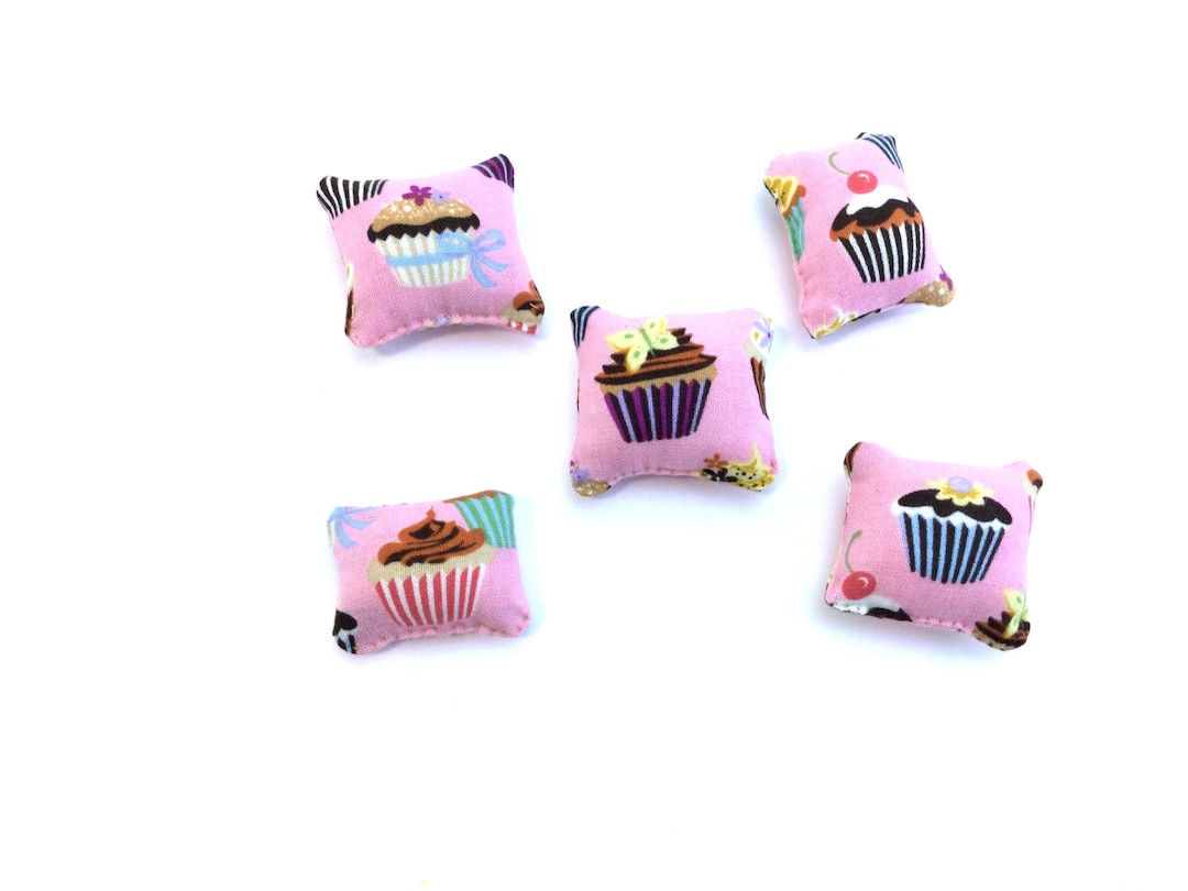 Cupcake Mini Pillows, Doll Pillows, Miniature Pillows, Dollhouse Decor ...