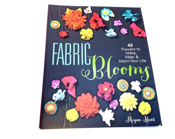 Fabric Blooms, Making Flowers, Fabric Flowers, Flower Making, Rose ...