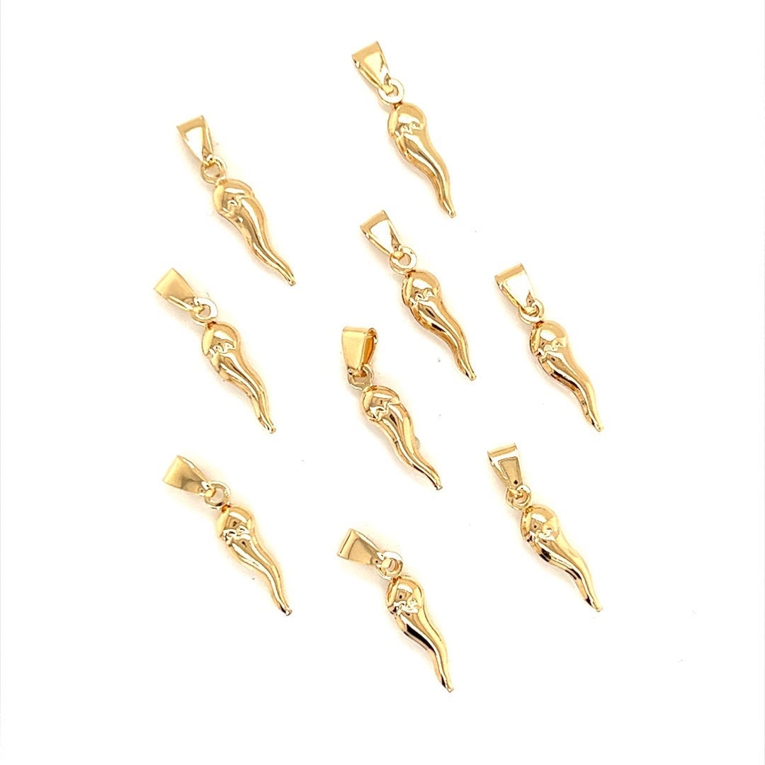 18K Gold Filled Italian Cornicello Charm, Mini Italian Amulet, Italian ...