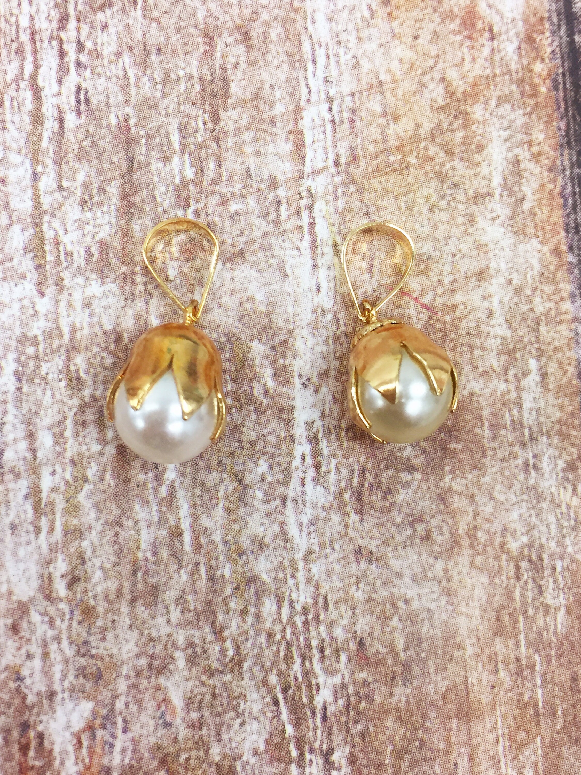 Gold Filled Pearl PendantHanging Pearl Charm for | Etsy