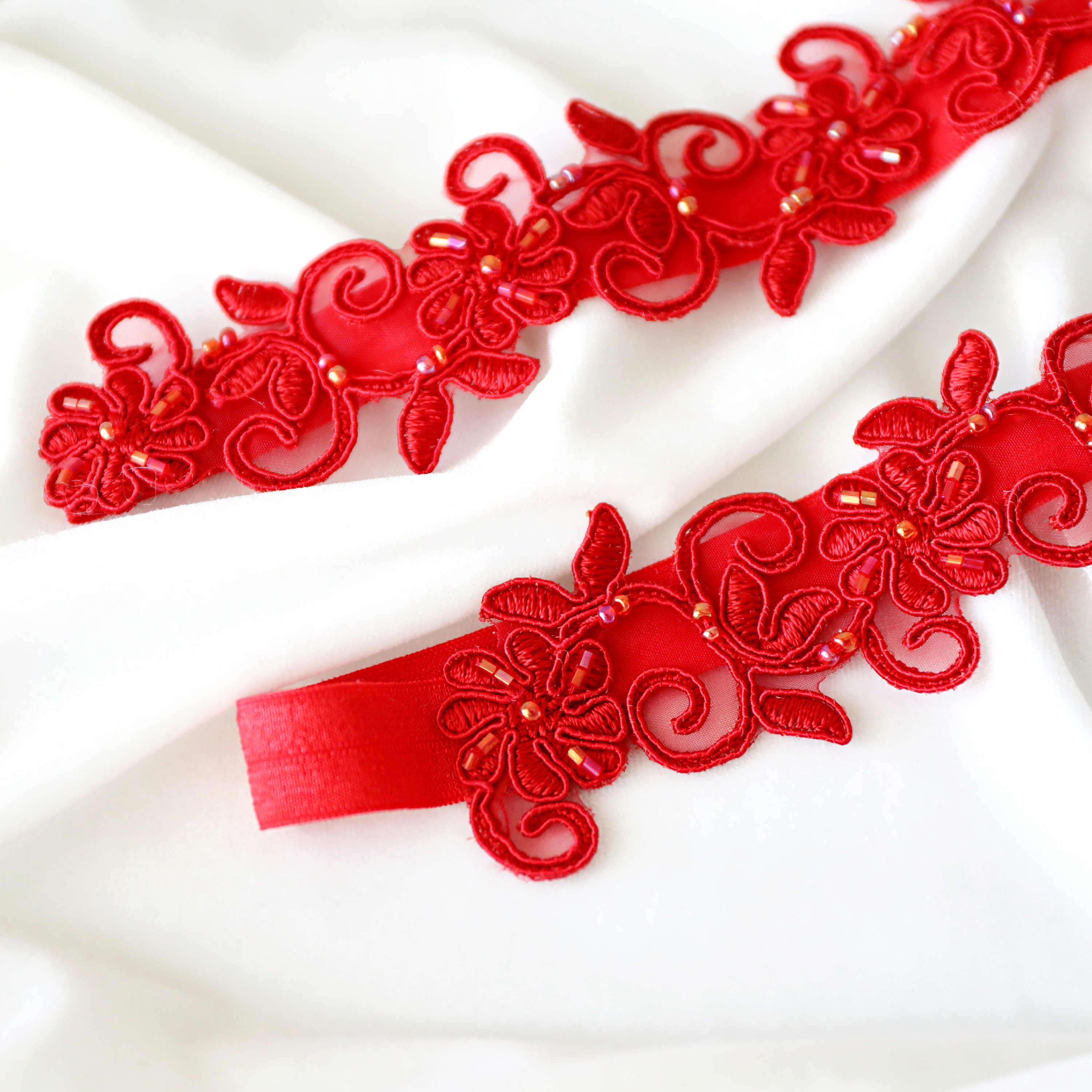 Red Beaded Lace Wedding Garter Set Red Bridal GarterRed Toss | Etsy