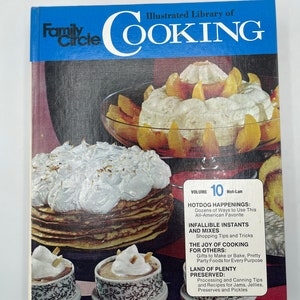 Vintage 1970s Family Circle Cookbook Set: Illustrated Cooking Library ...