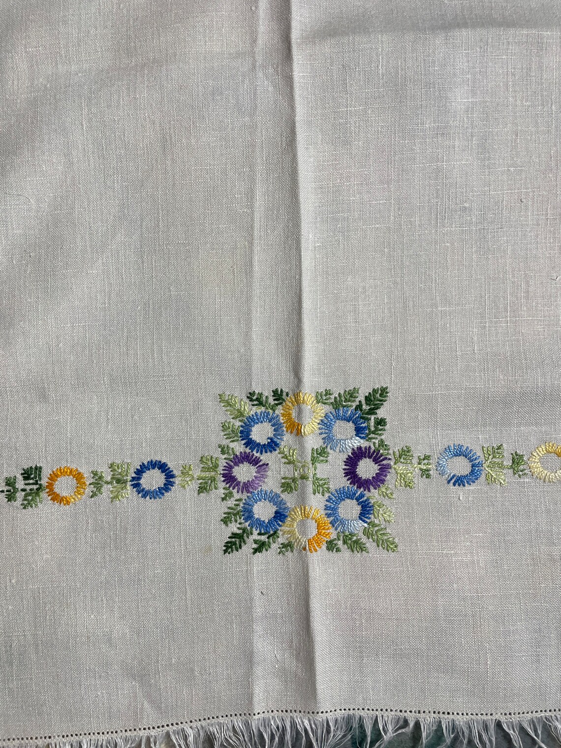 Vintage Embroidered Linen Tablecloth: Floral Fringed Hem, 30x30 - Etsy