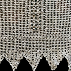 Vintage Filet Crochet Wall Hanging, Tulip Flower Design, Natural Color ...