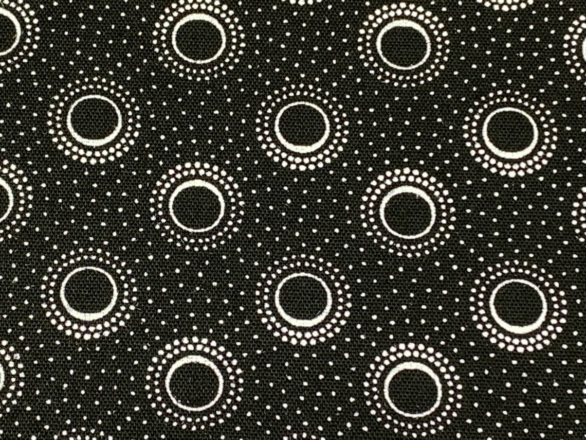 South African Shweshwe Fabric by the YARD. Dagama 3 Cats Black - Etsy