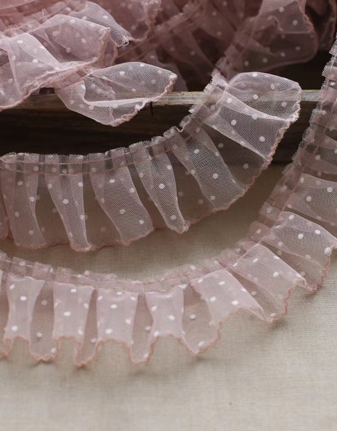 10 Yards Mauve Pink Ruffled Trim With Velvet Polka Dots, Pleated Frill ...