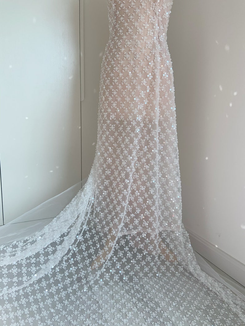 Off White Bead Lace Fabric With 3d Flowers and Lattice for Dress ...