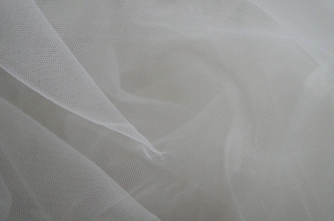White Mesh White Netting Fabric White Tulle for Bridal Veil | Etsy Canada