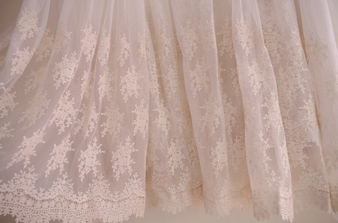 Ivory Lace Fabric With Retro Embroidery, Ivory Tulle Lace Fabric With ...