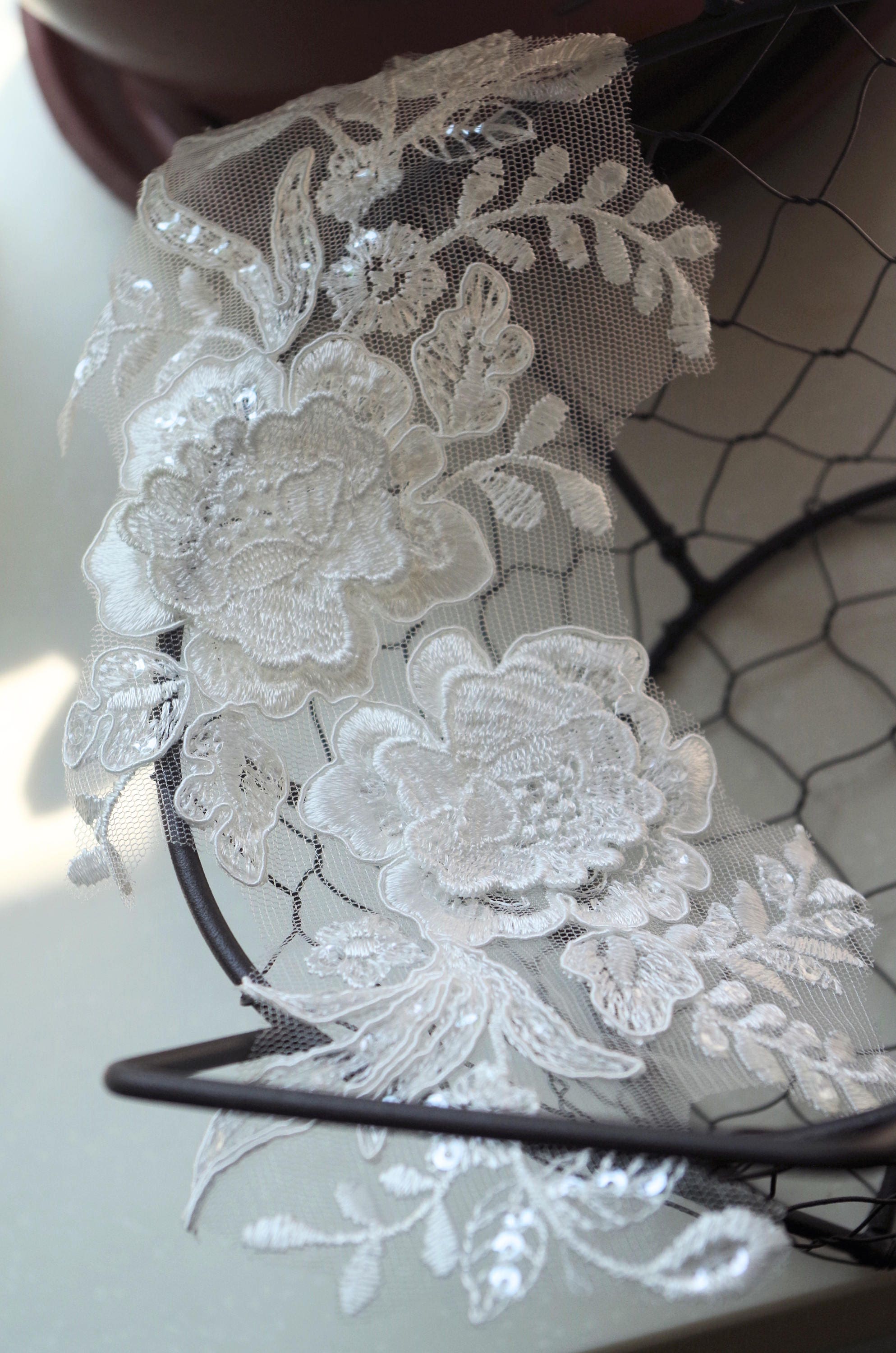 2pcs Ivory Sequined Lace Applique Alencon Lace Trim Cord | Etsy