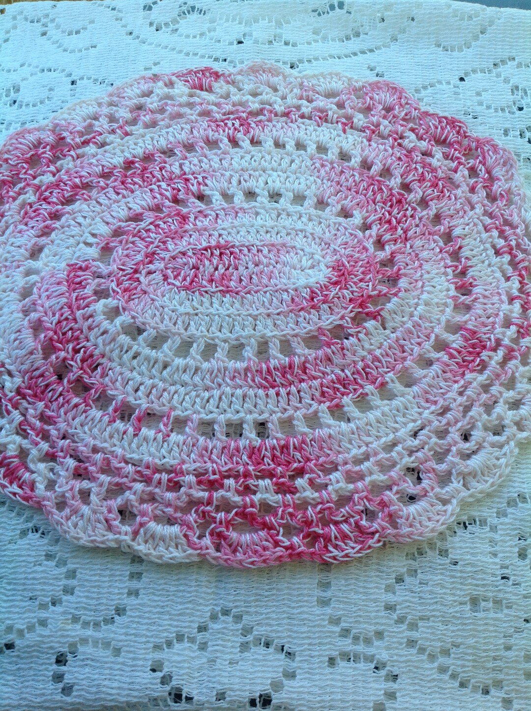 Vintage Varigated Pink Doily - Etsy