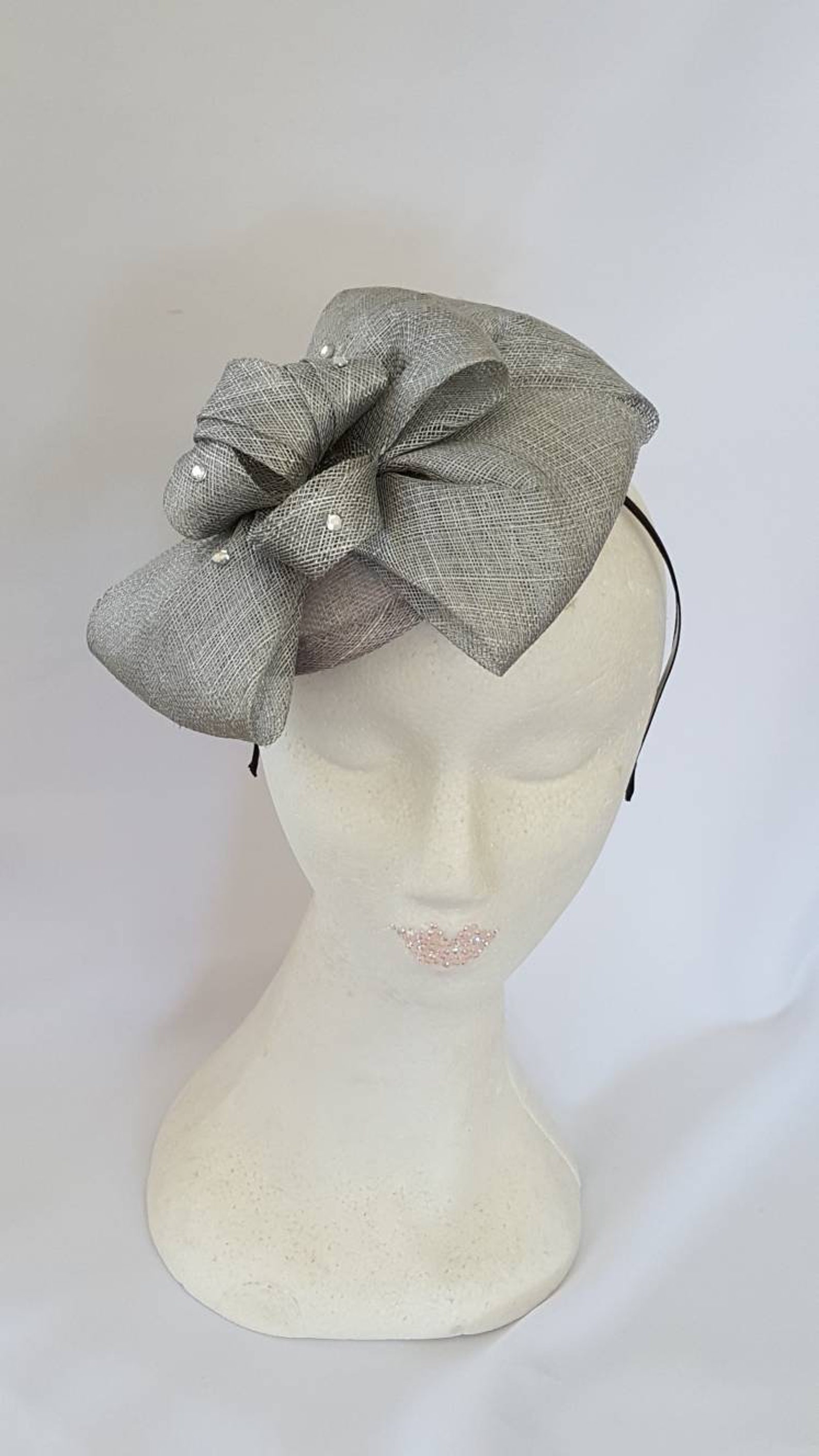 Fascinator Hat, Gray Silver Hat, Ladies Day Hat, Cocktail Hat, Church ...