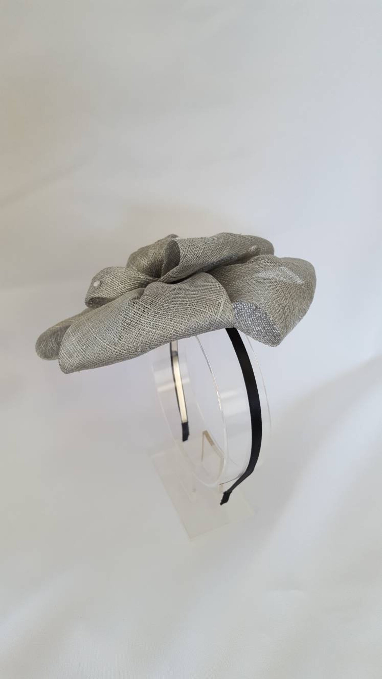 Fascinator Hat, Gray Silver Hat, Ladies Day Hat, Cocktail Hat, Church ...