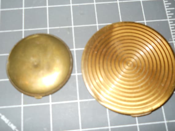Vintage Compacts Powder Compact - Gem