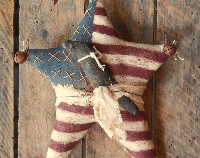 Primitive Grungy Americana Star and Crow Hanger/primitive 4th of July ...