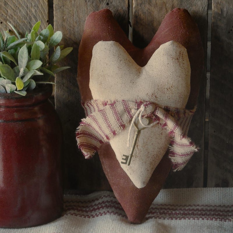 Primitive Valentine - Etsy