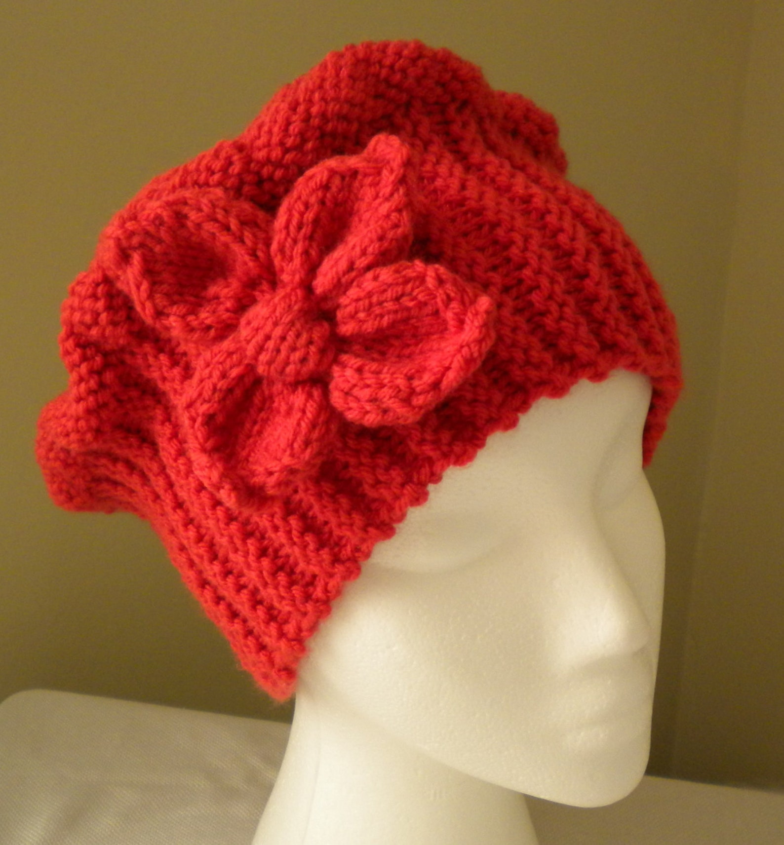 Knit Cloche Hat PATTERN With Flower / Knit Cloche Pattern / Knit Beanie ...