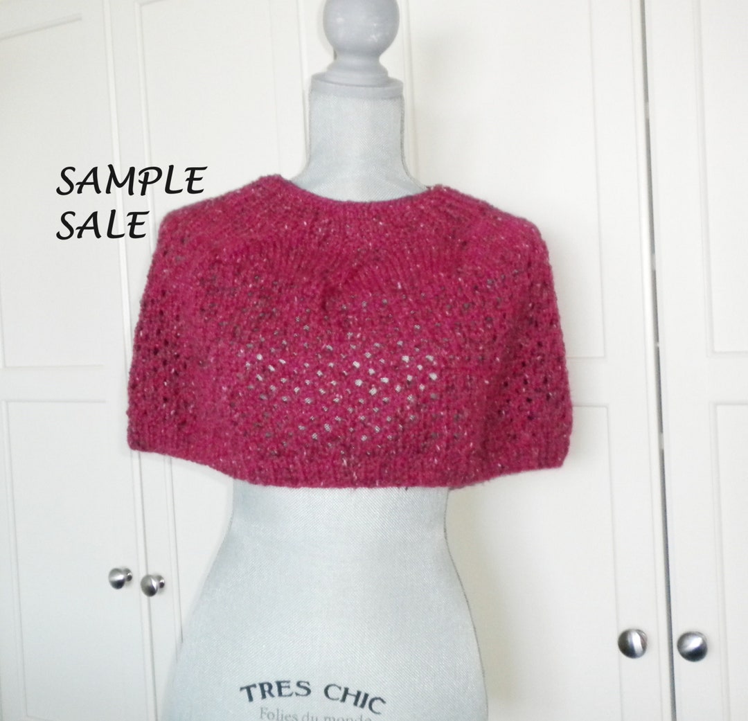 CHERRIES JUBILEE CAPELET / Knit Short Cape / Knit Cropped Cape / Knit ...