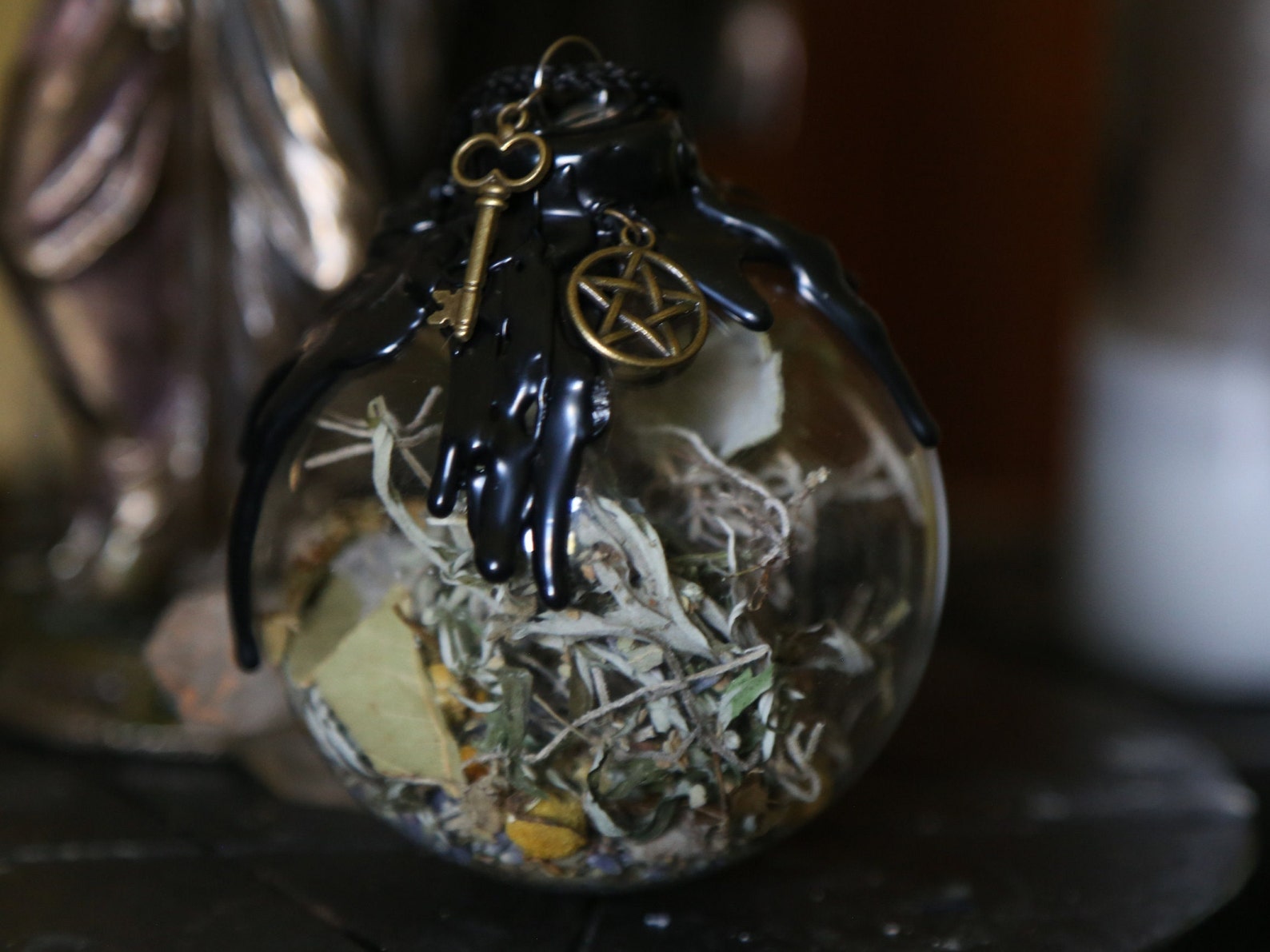 Goddess Hekate Offering Dried Herbs Occult Hecate Key - Etsy