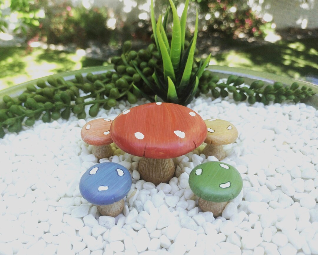 Mini Mushroom Table and Chairs Set - Toadstools - Fairy Garden - Mini ...