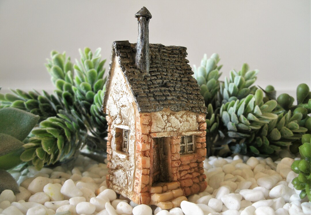 3" TINY House for Terrarium - Mini Fairy Garden - Miniature Garden ...