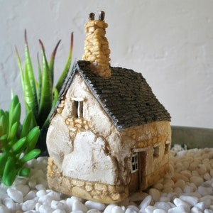 3 1/2 Miniature House Cottage Terrarium Decoration - Etsy