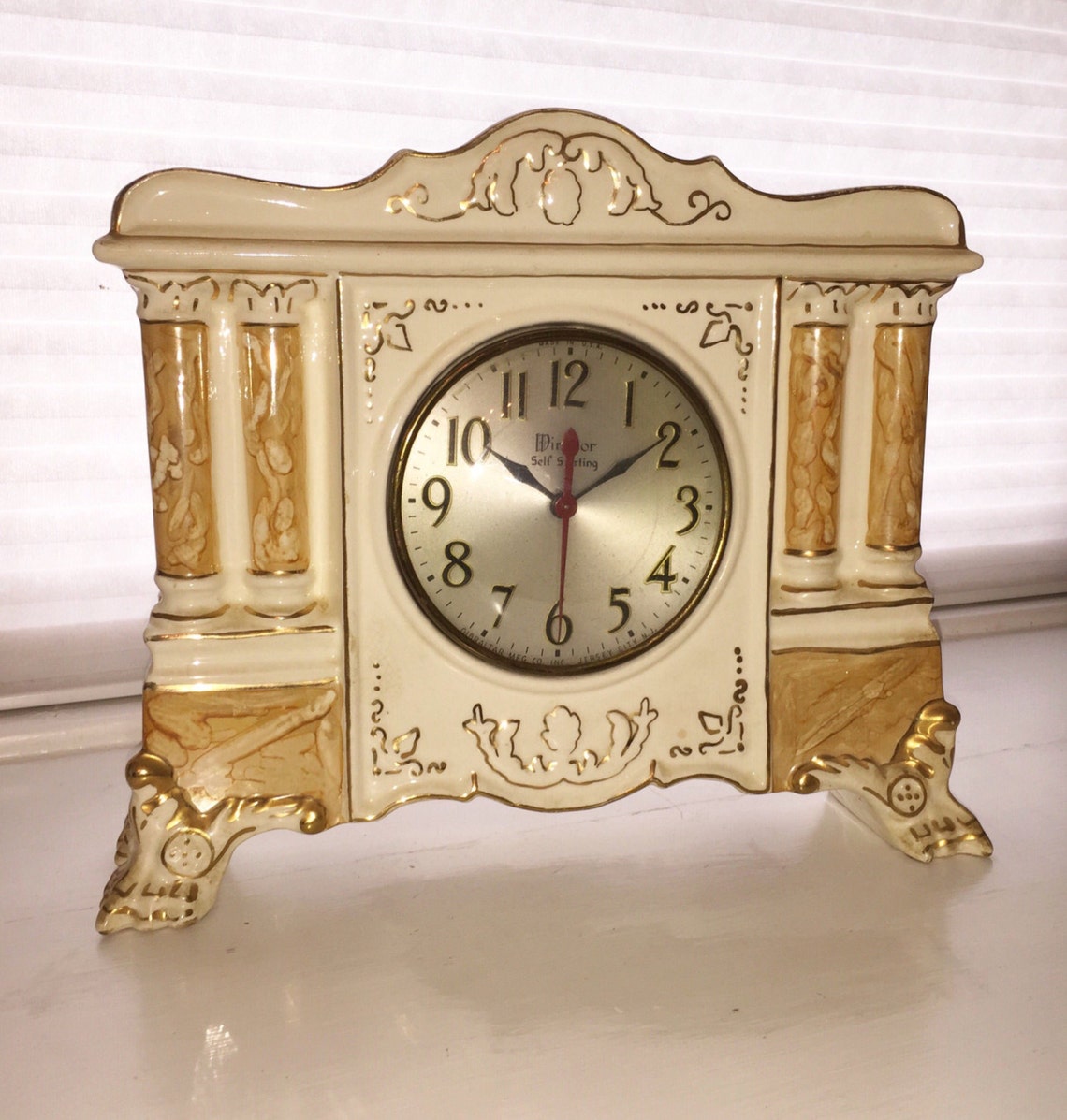Windsor Mantle Clock Made of Royal Oxford China With 22k Gold Details ...