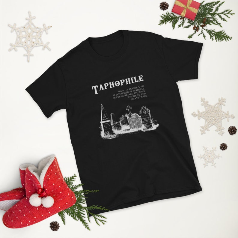 Taphophile Definition T-shirt | Cemetery Lover Gift - Etsy