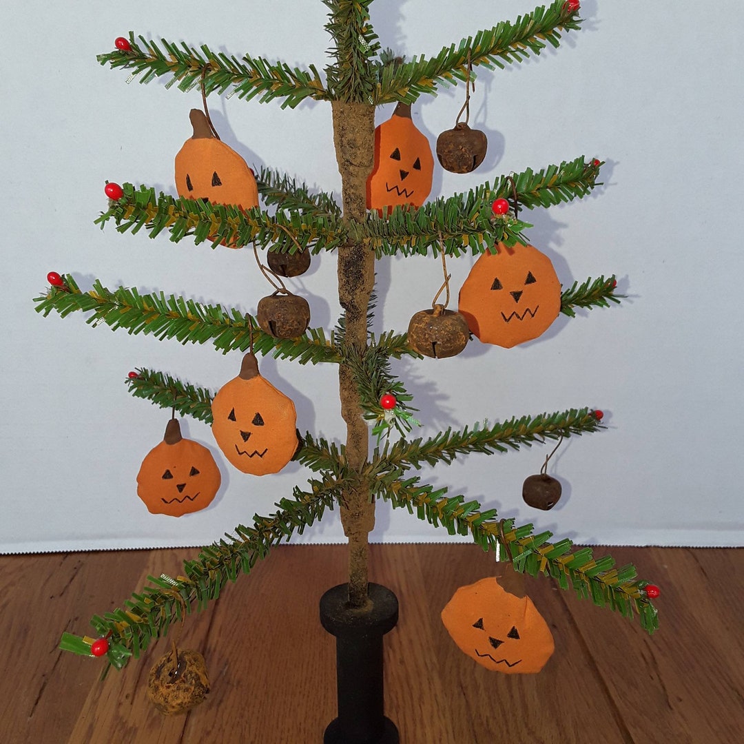 Primitive Fall Halloween Faux Feather Tree With Pumpkin Face Ornaments ...