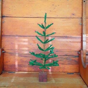 Primitive Christmas / Winter Faux Feather Tree Nearly 3 Feet Tall ...