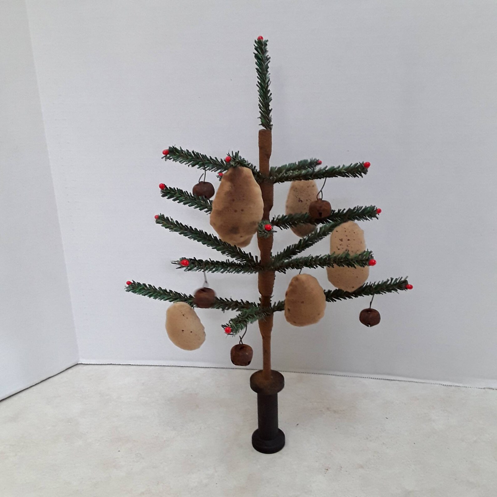 Primitive Faux German Single Feather Tree With Rusty Star and - Etsy
