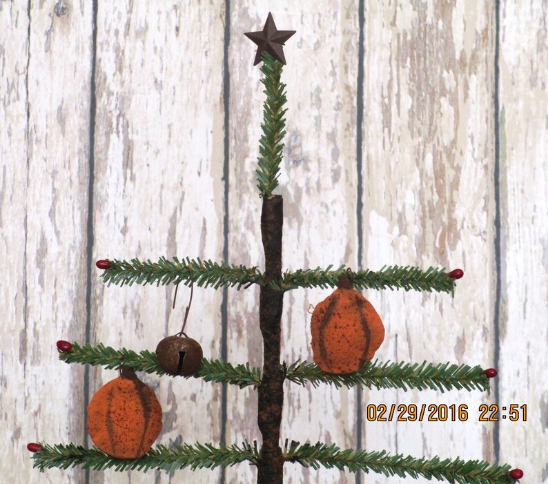 Primitive Faux German Single Feather Tree with rusty star and | Etsy