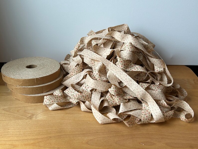 97 Yard Roll of Vintage Calico Print Cotton Fabric. 3/4 in Wide Cloth ...